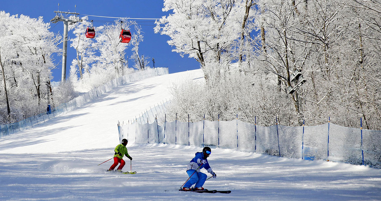 China now has 719 ski resorts, more than any other country in the world ...